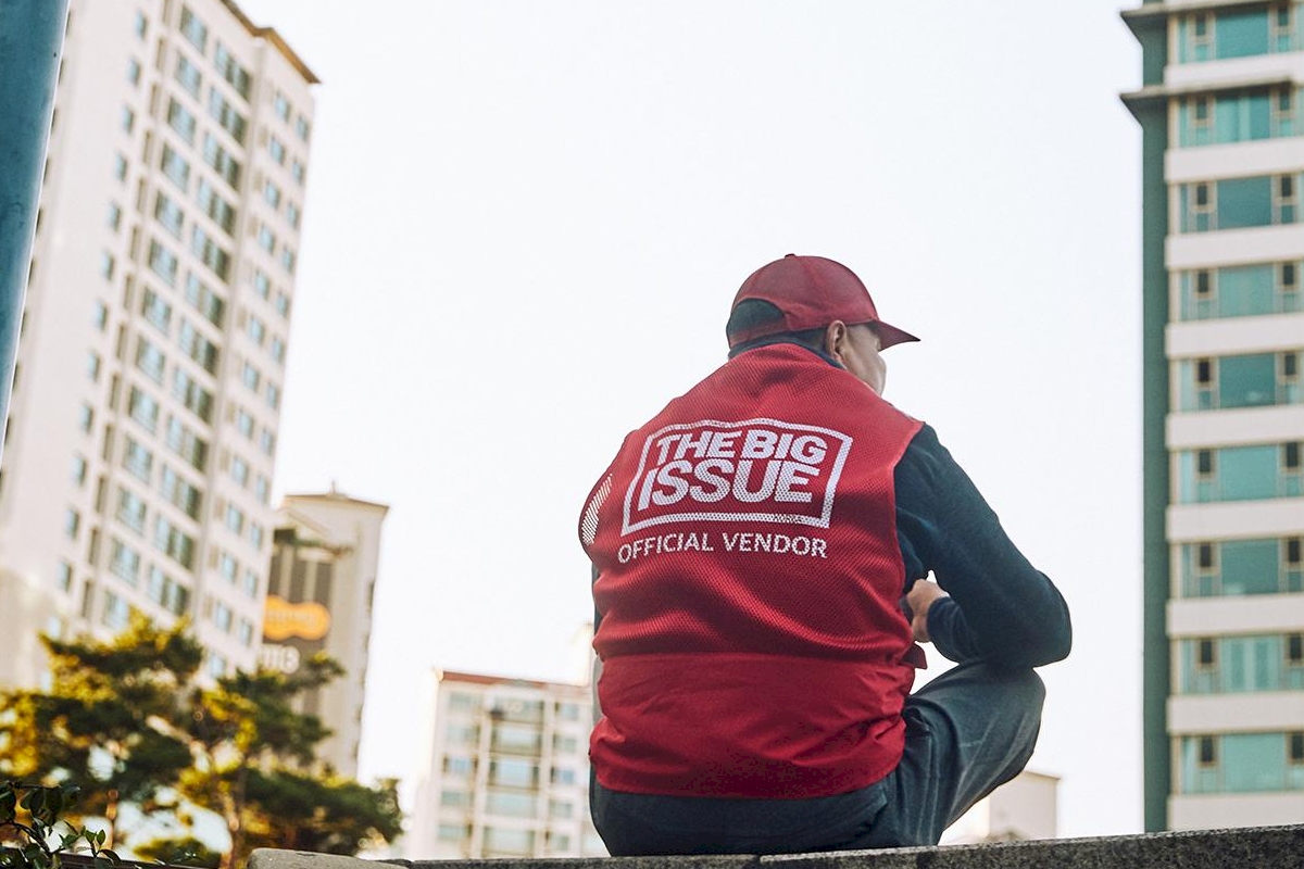 신도림역 한성호 빅판 (1) - BigIssue